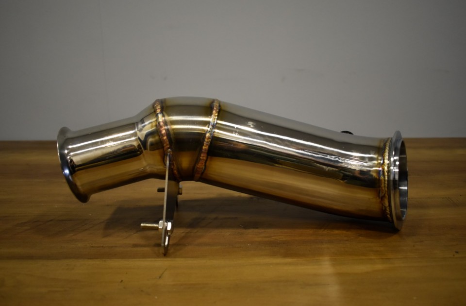 Downpipe για BMW 2 Series (N55 Engine)